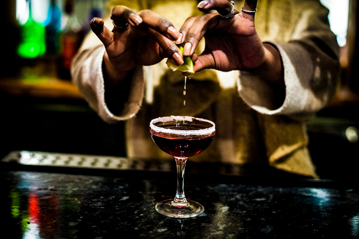 Mixology Basics for Beginners – Del Mesa Liquor